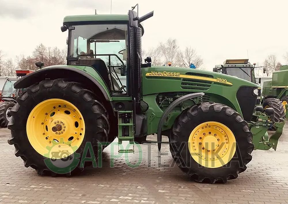 Купить Трактор John Deere 7820 в Украине - Агротехника